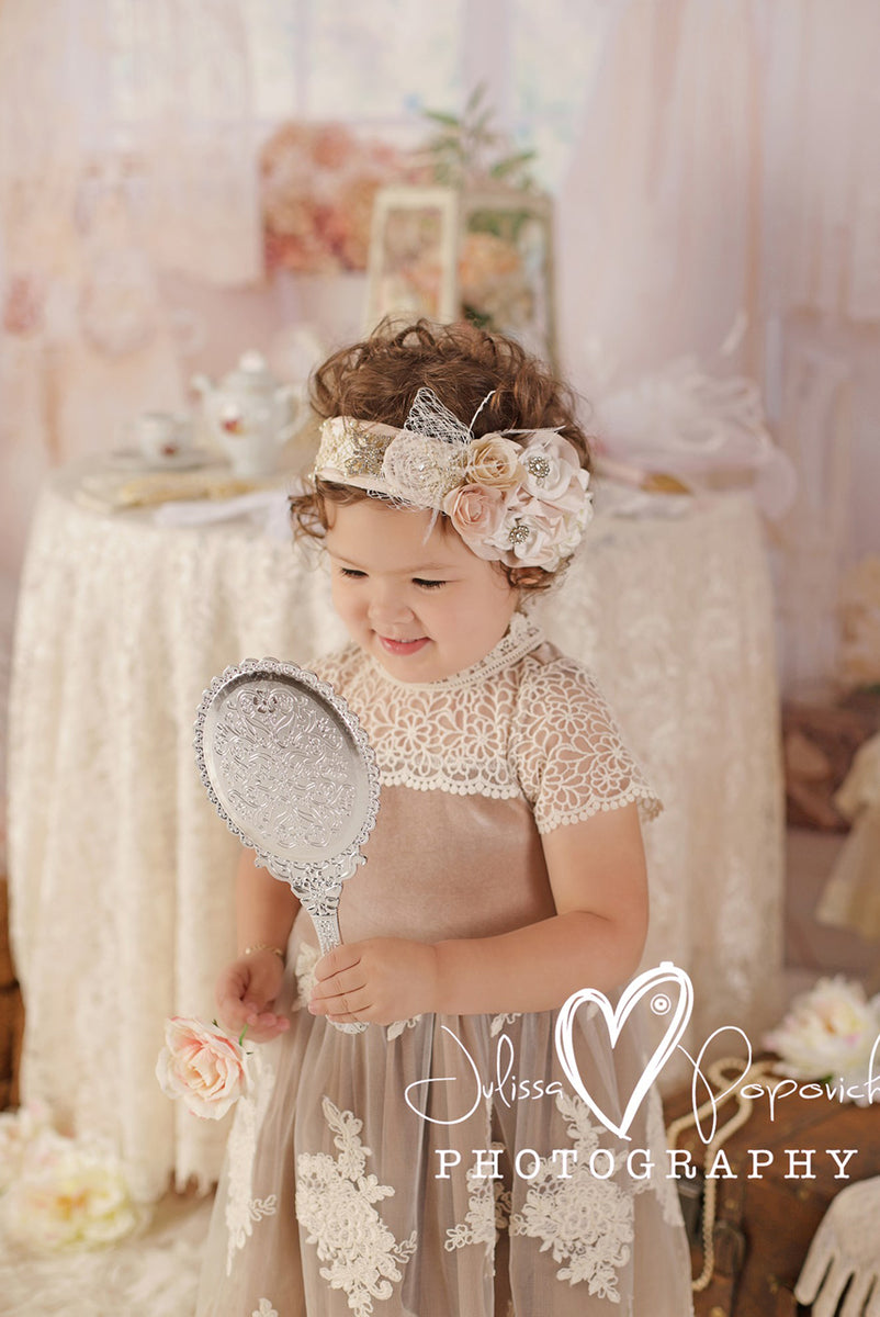 Dressing Room Middle – Baby Dream Backdrops