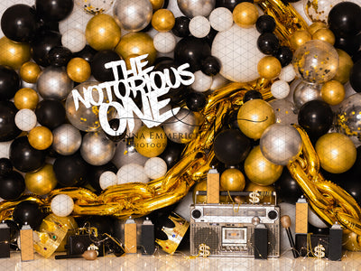 Notorious One Balloon Wall — Baby Dream Backdrops